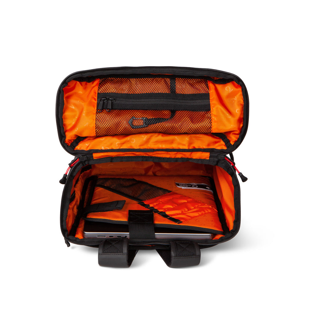 Spin Backpack Messenger (24 L) – Two Wheel Gear Canada